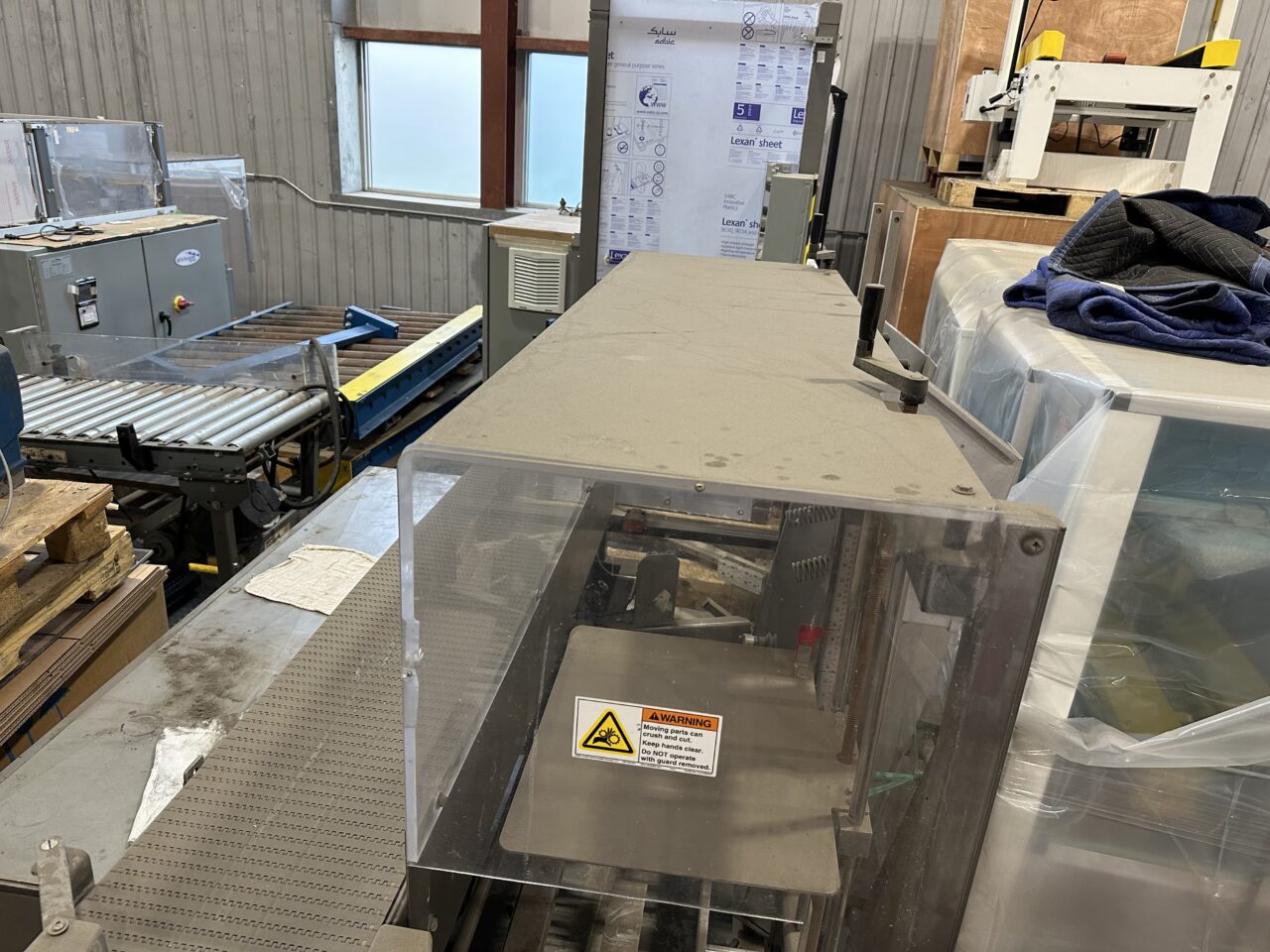 Combi Case Erector and Manual Load Area - AFA Systems